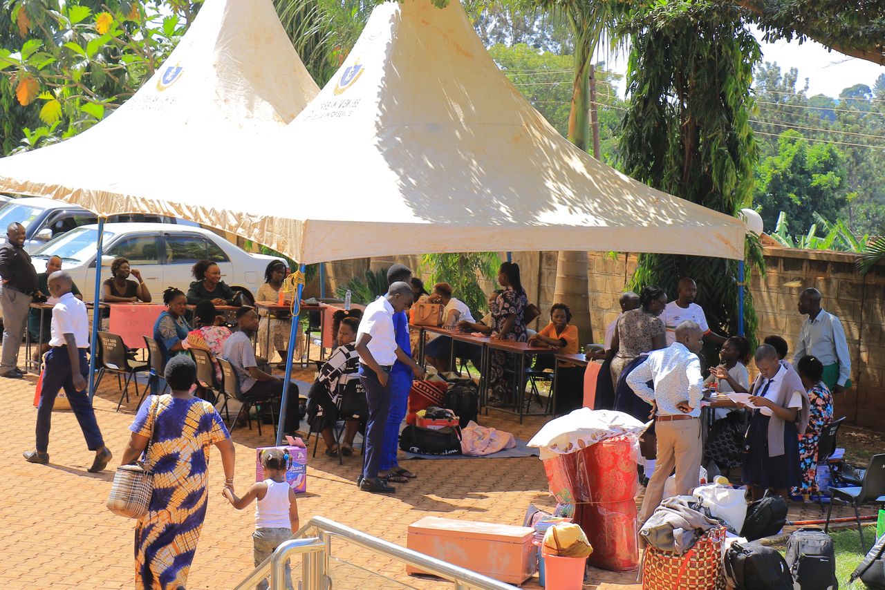 Second Term Opens at Holy Cross Lake View SSS with Enthusiasm and ...